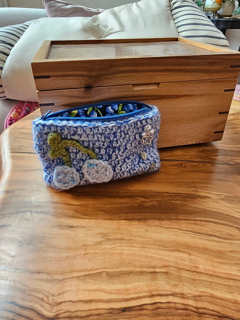 Blueberry Pouch (normal) - Etsy