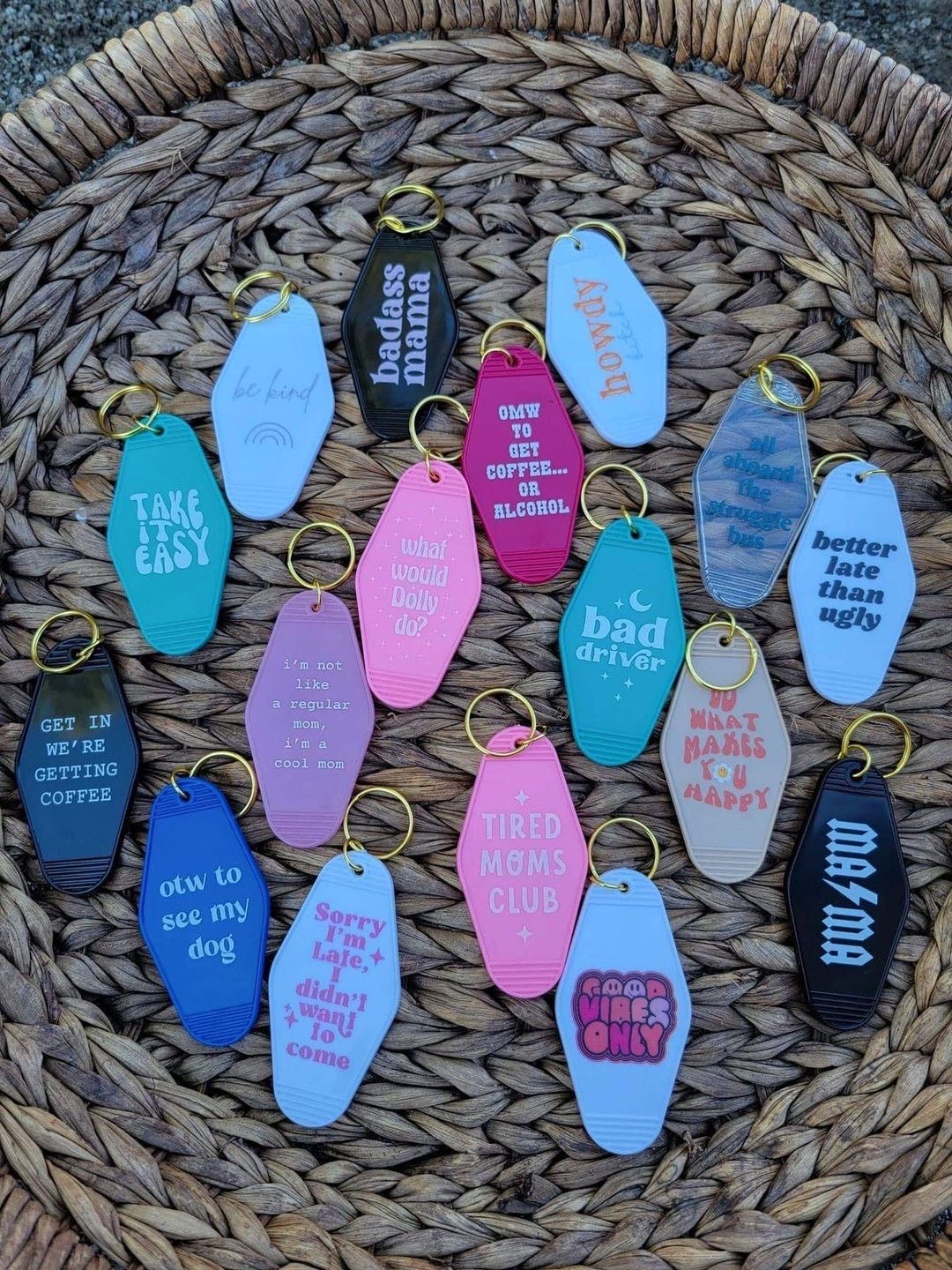 Custom Vintage Motel Keychain: Personalized Car Key Tag - Etsy