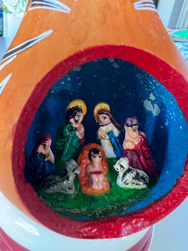 Nativity Diorama Gourd Hand Painted and Carved - Etsy