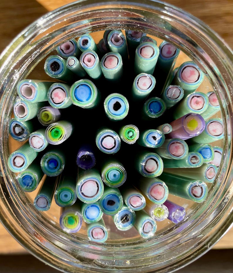 Bullseye COE 90 CIRCLES Hand Pulled Vitrigraph Organic Dot Flower Cane ...