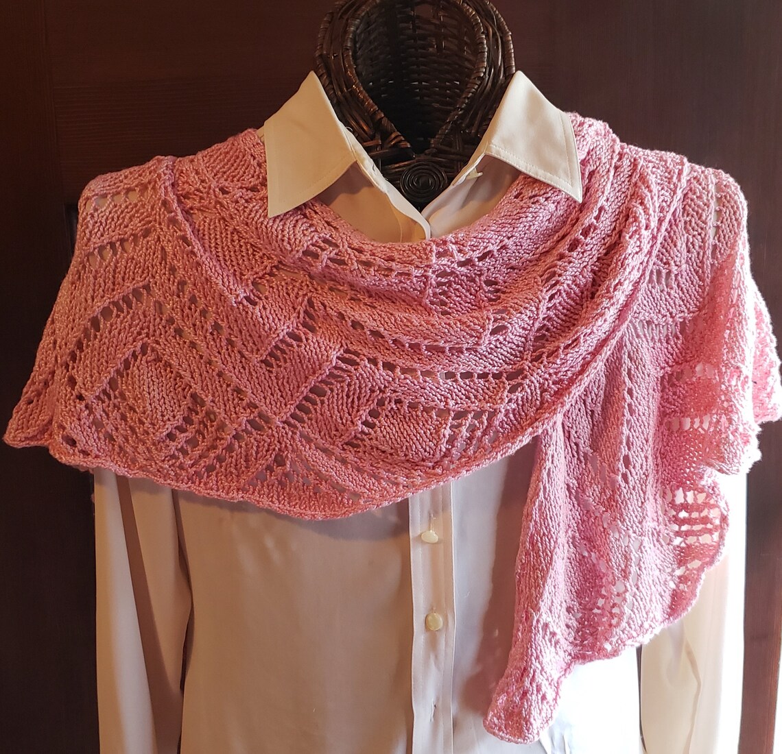 Soft Pink Pure Silk Hand-knitted Lace Shawlette/scarf - Etsy
