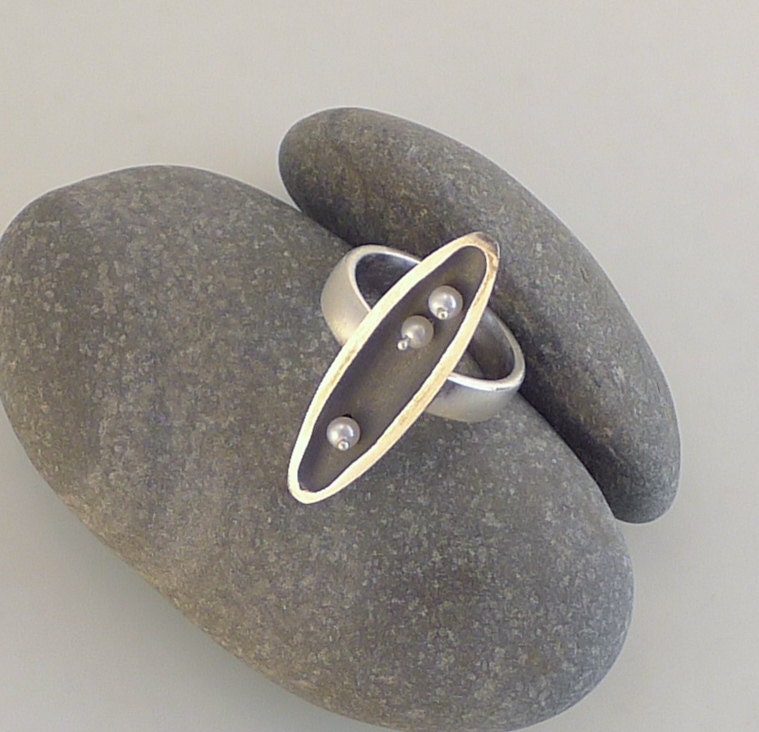 Oxidized Sterling Silver Capsule Ring With Three Freshwater Pearls ...