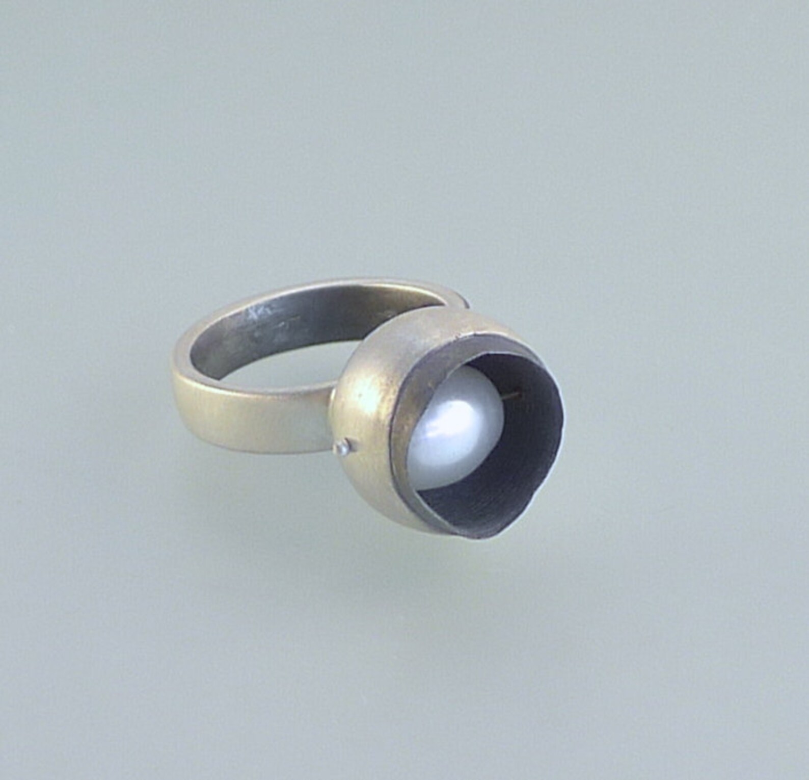 Oxidized Sterling Silver Orb Ring With Large Freshwater Pearl - Etsy