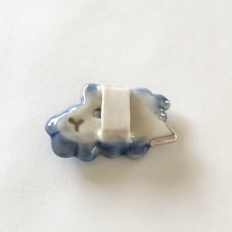 Obidome / Ceramic Sash Clip Obi-dome / baby Blue Eyes / Porcelain ...