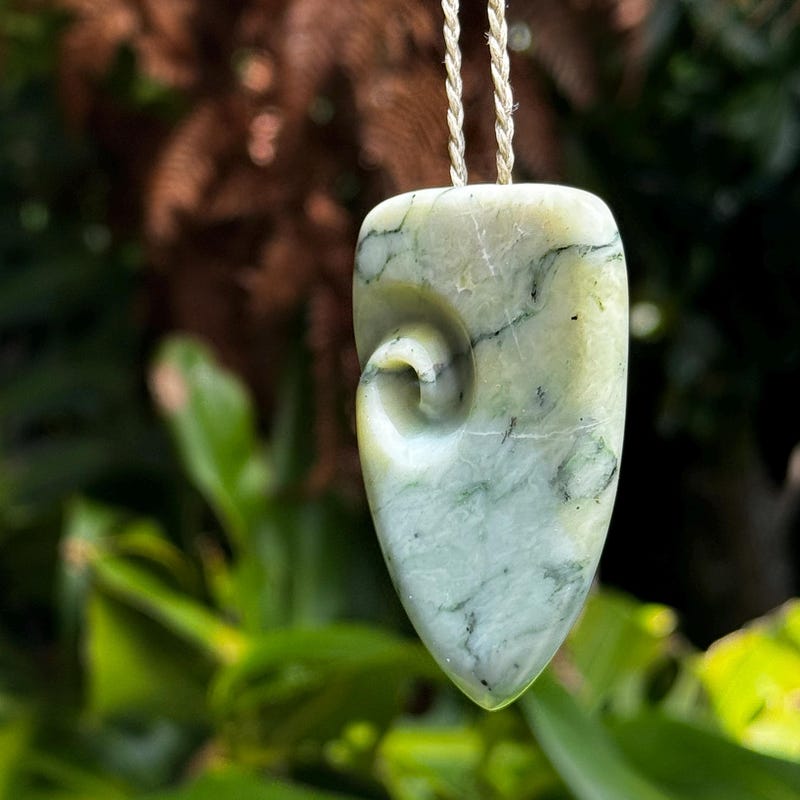 Pounamu Pendant Necklace - Etsy