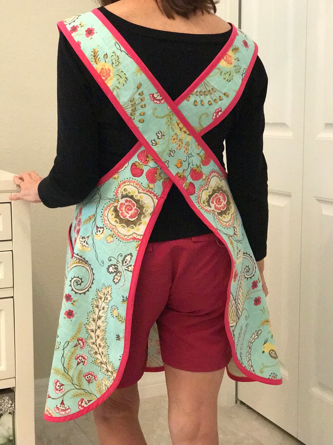 Crossback Apron - Vintage Style Apron - Fancy Apron - Kitchen Apron ...