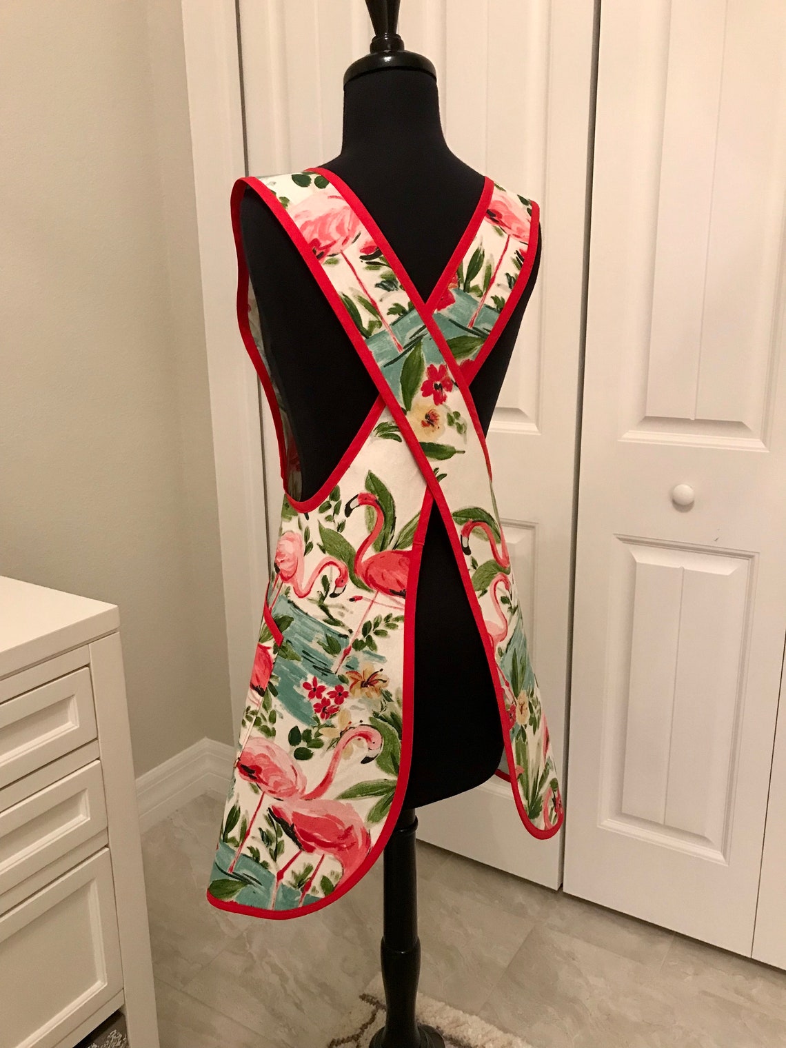 Crossback Apron - Vintage Style Apron - Fancy Apron - Kitchen Apron ...