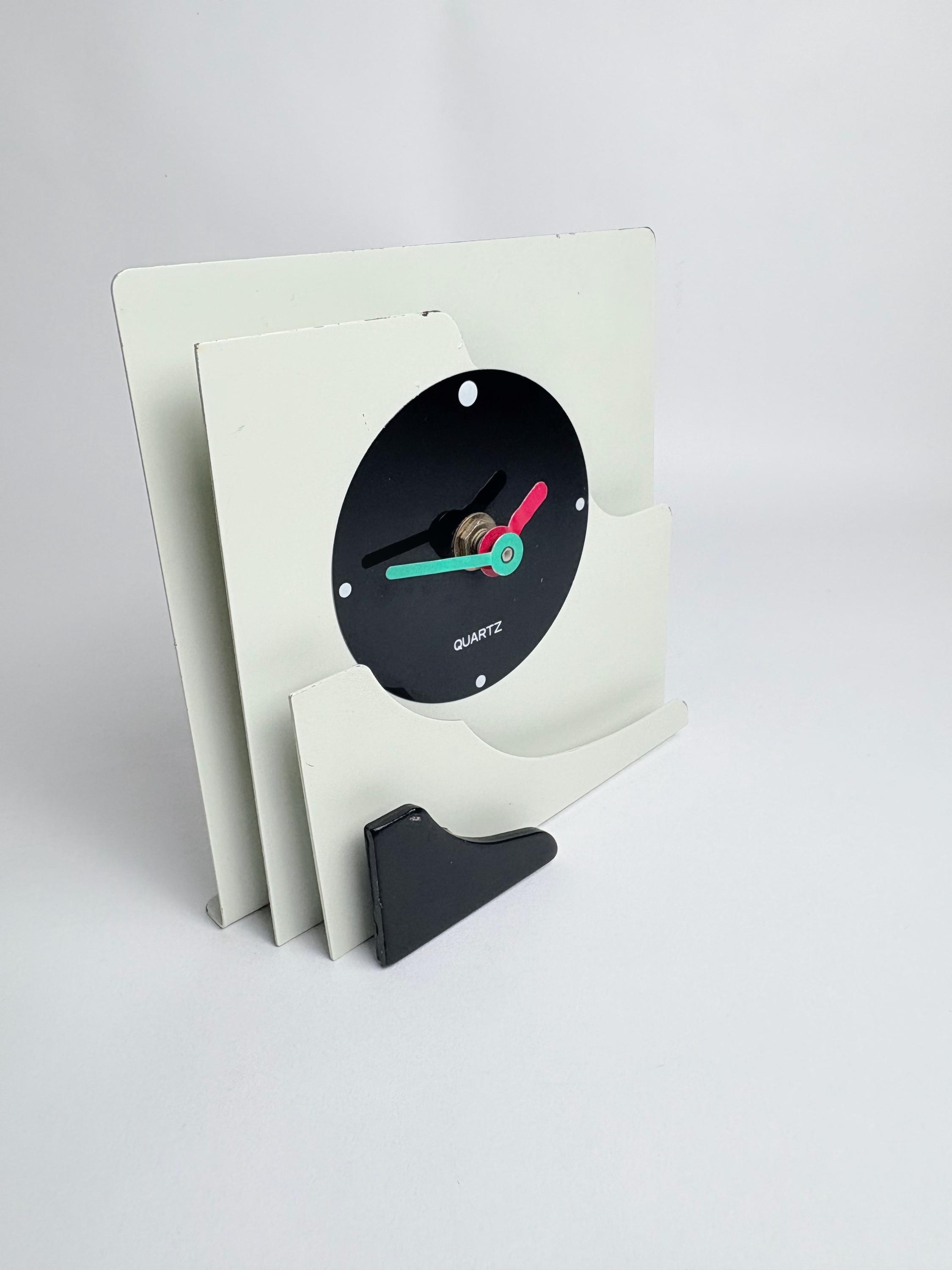 1980s Memphis Style Desk Clock: Retro Postmodern Home Decor - Etsy