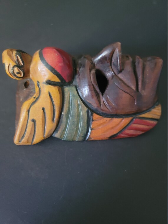 Vintage Hand Carved Mayan Quetzal Bird Mask - Gem