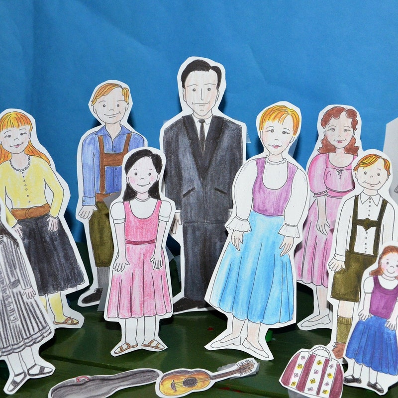 Music the Dolls - Etsy UK