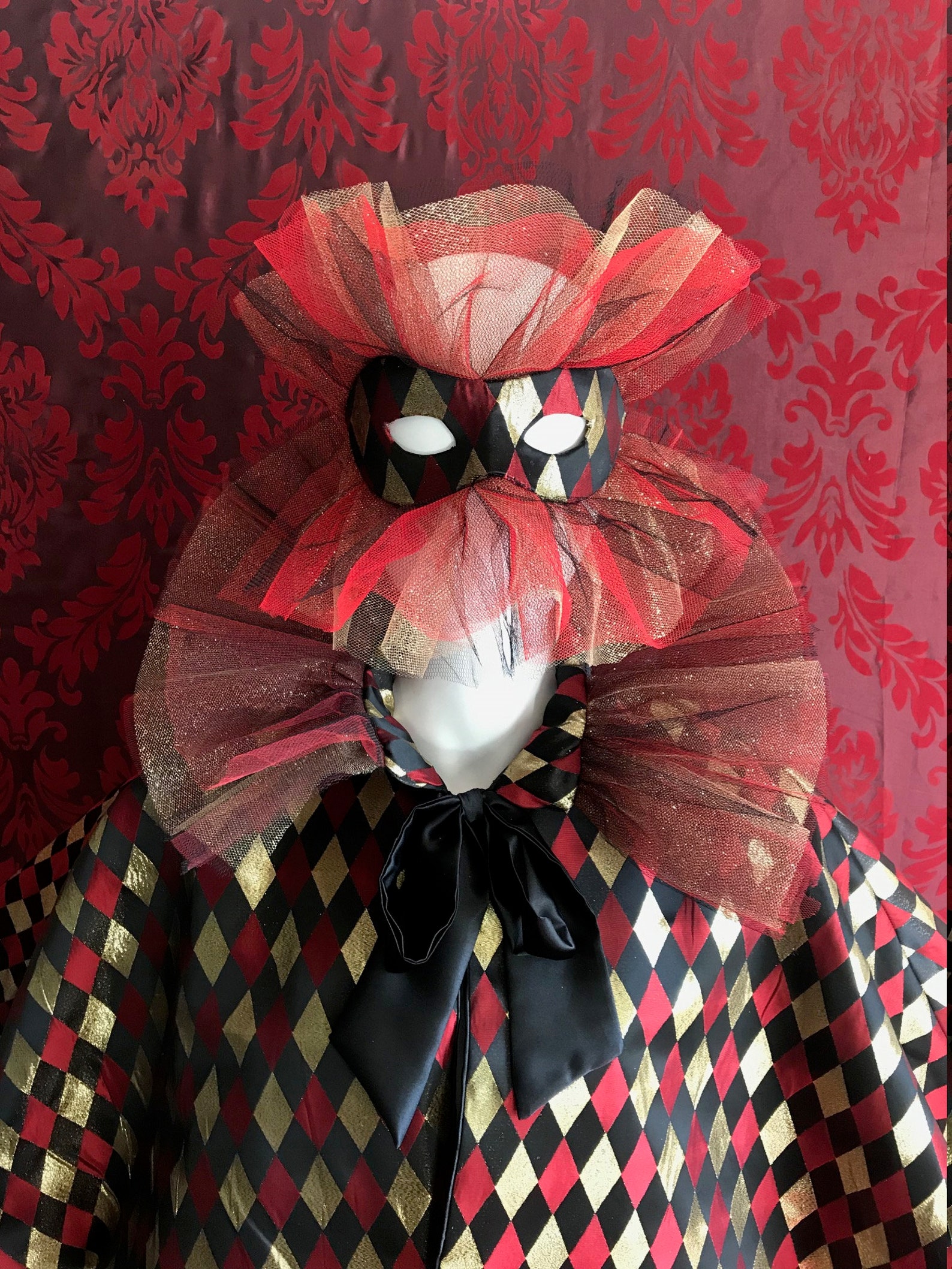 Harlequin - Red Black and Gold Silk & Tulle Cape and Mask Set ...
