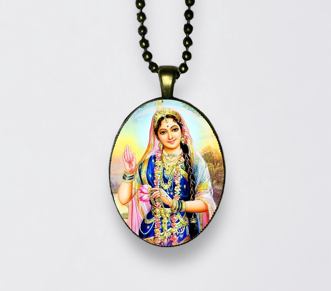 Parvati Necklace: Hindu Goddess Pendant Amulet Yoga - Etsy