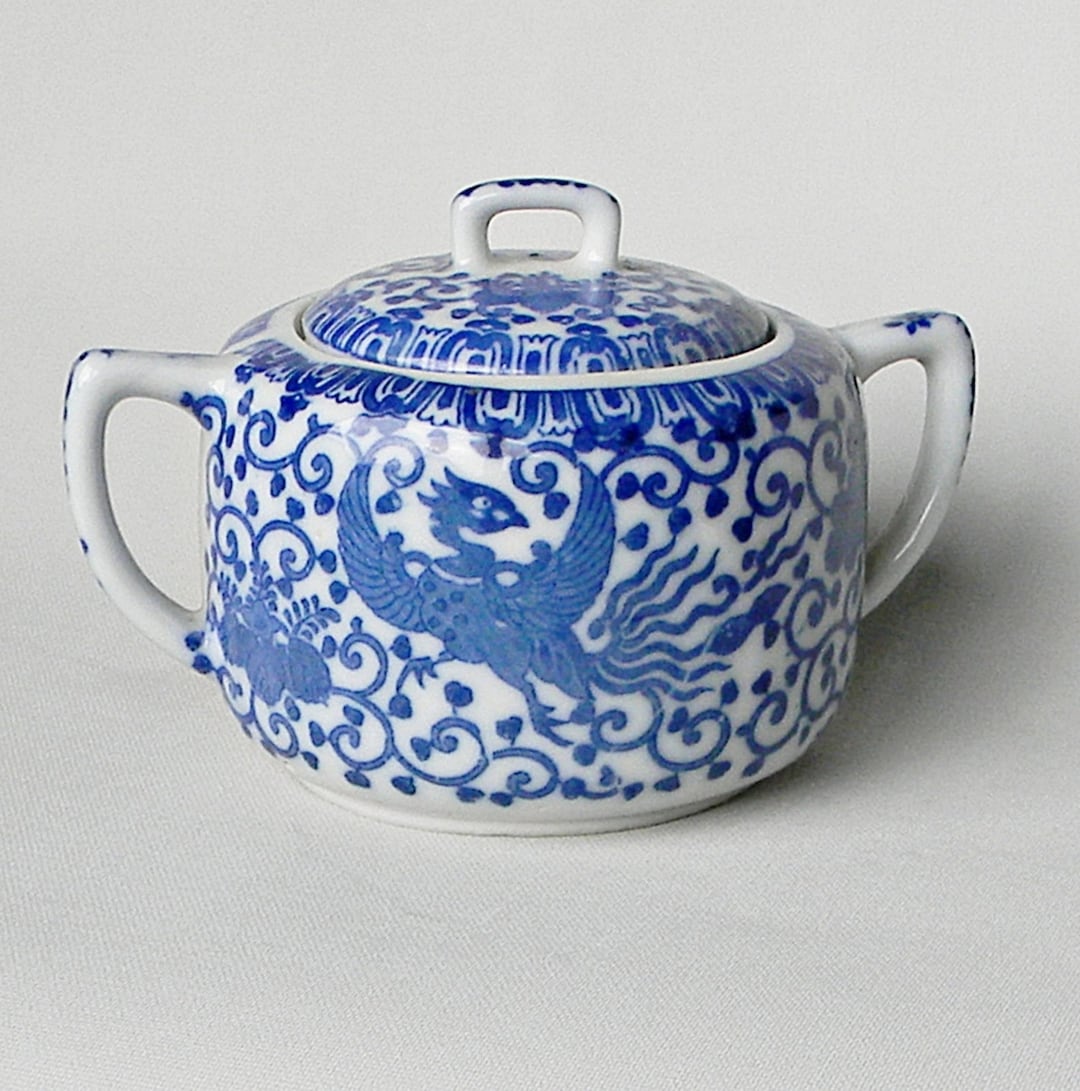 Vintage Sugar Bowl With Lid Blue Willow All-over Design Dragon, Lotus ...