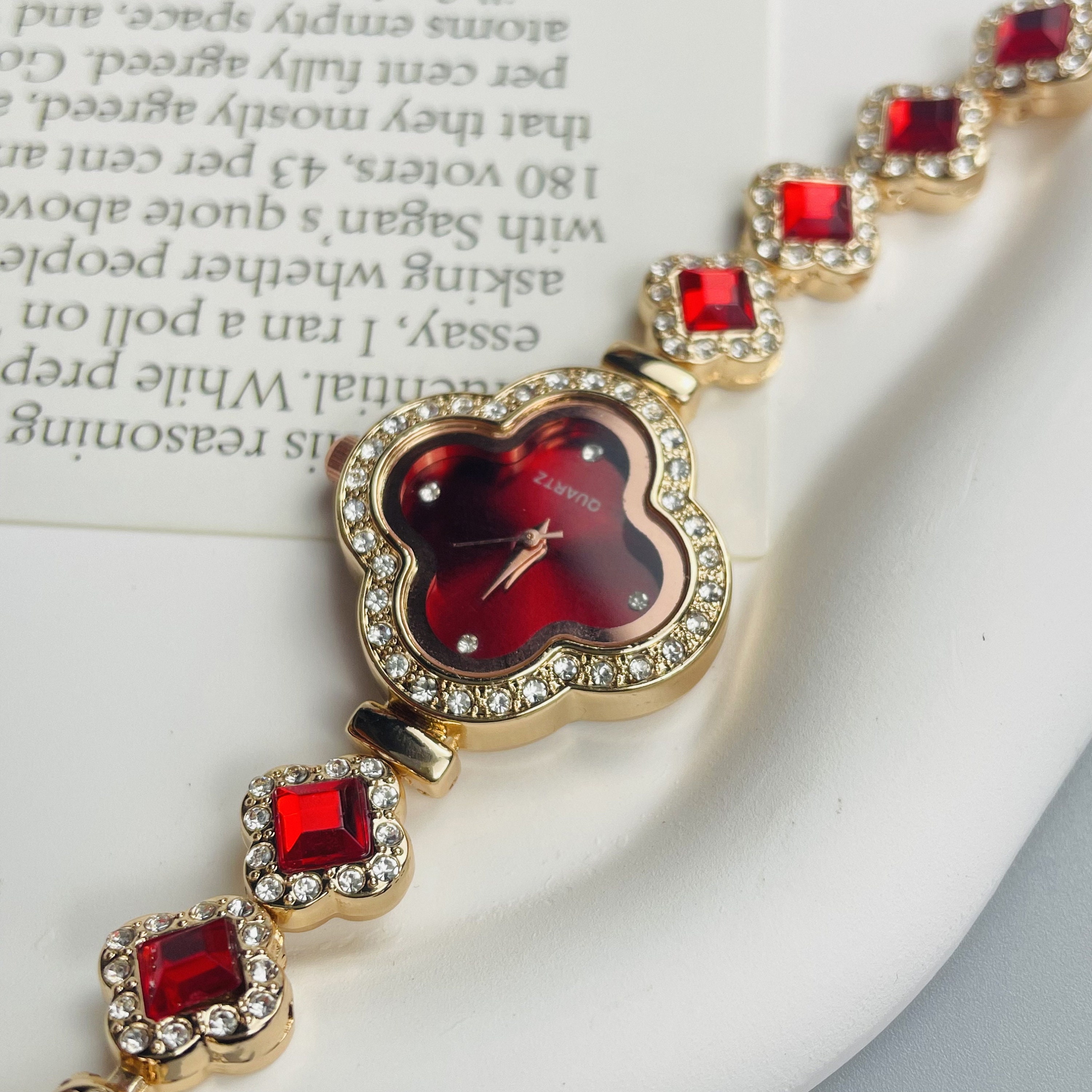 Red Four Leaf Flower Women Wrist Watch,vintage Gold Watch,gold Watch ...
