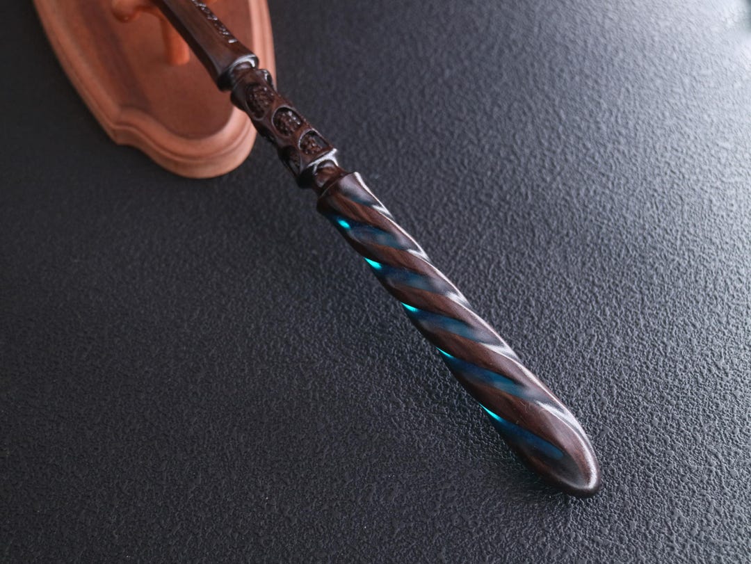 Real Magic Wand | Hand-carved Resin Wands | Handmade Magic Wand | Witch ...