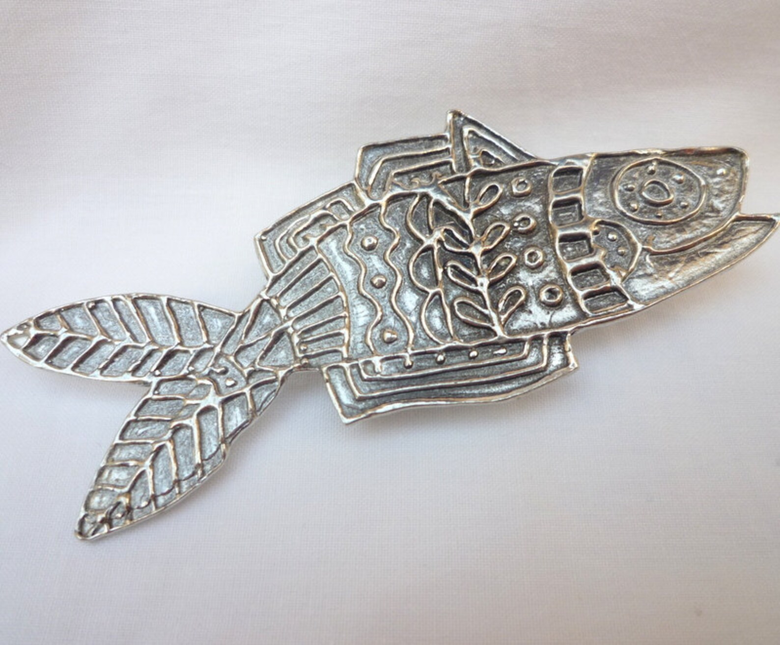 Fish Brooch, Pewter Pin. - Etsy