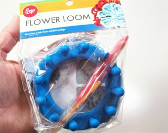 Boye Sock Loom, 4 Piece Set, 60 Pin Adjustable Loom, 1 Hook, 1 Needle ...