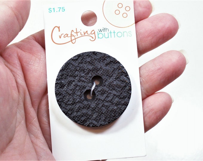 Black Button, Large Black Textured Button X 1 Piece, Hard Plastic ...