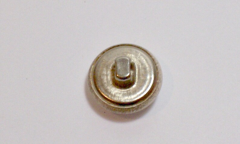 Silver Buttons Silvertone and White Metal Buttons 9/16 Inch | Etsy