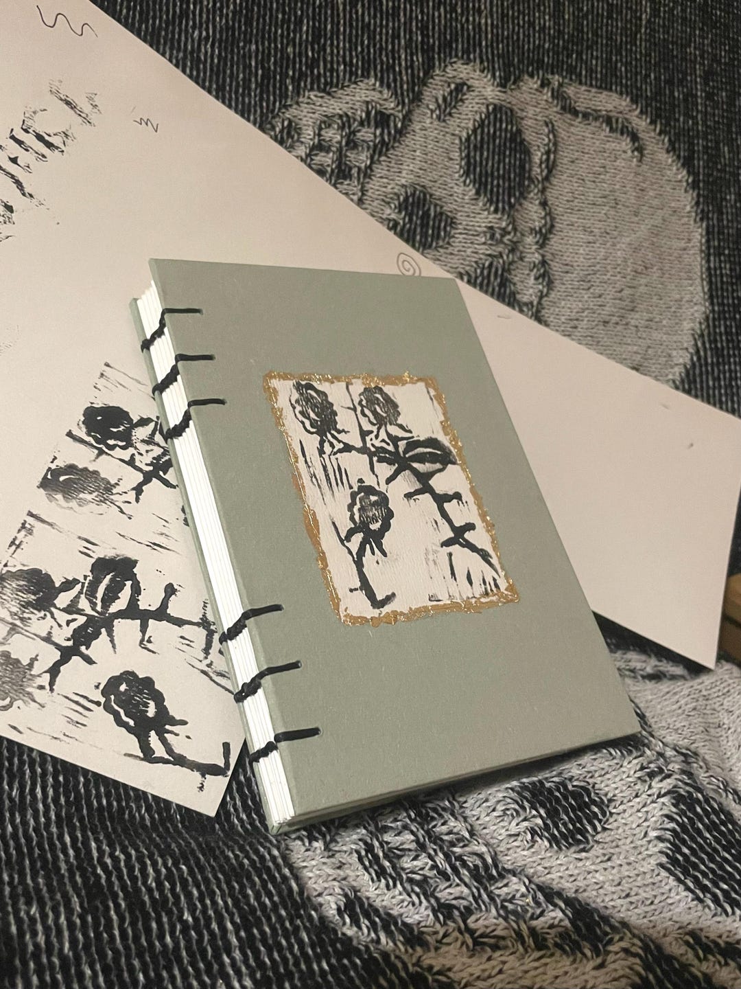 A6 Coptic Stitch Handmade Notebook: Bramble Print Plain Page Sketchbook ...