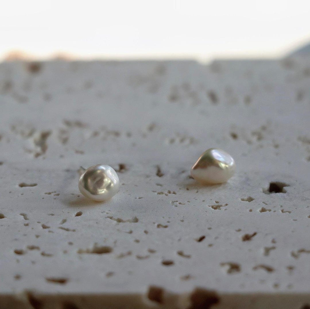 Small Baroque Pearl Earring Studs, Dainty Freshwater Keshi Pearl ...
