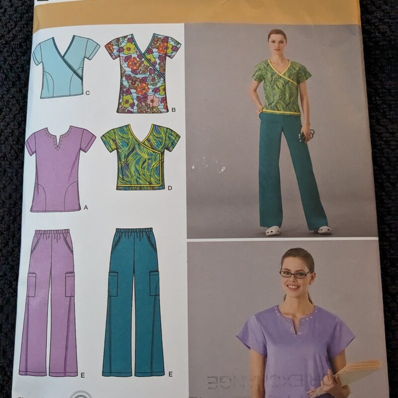 Scrubs Pattern - Etsy
