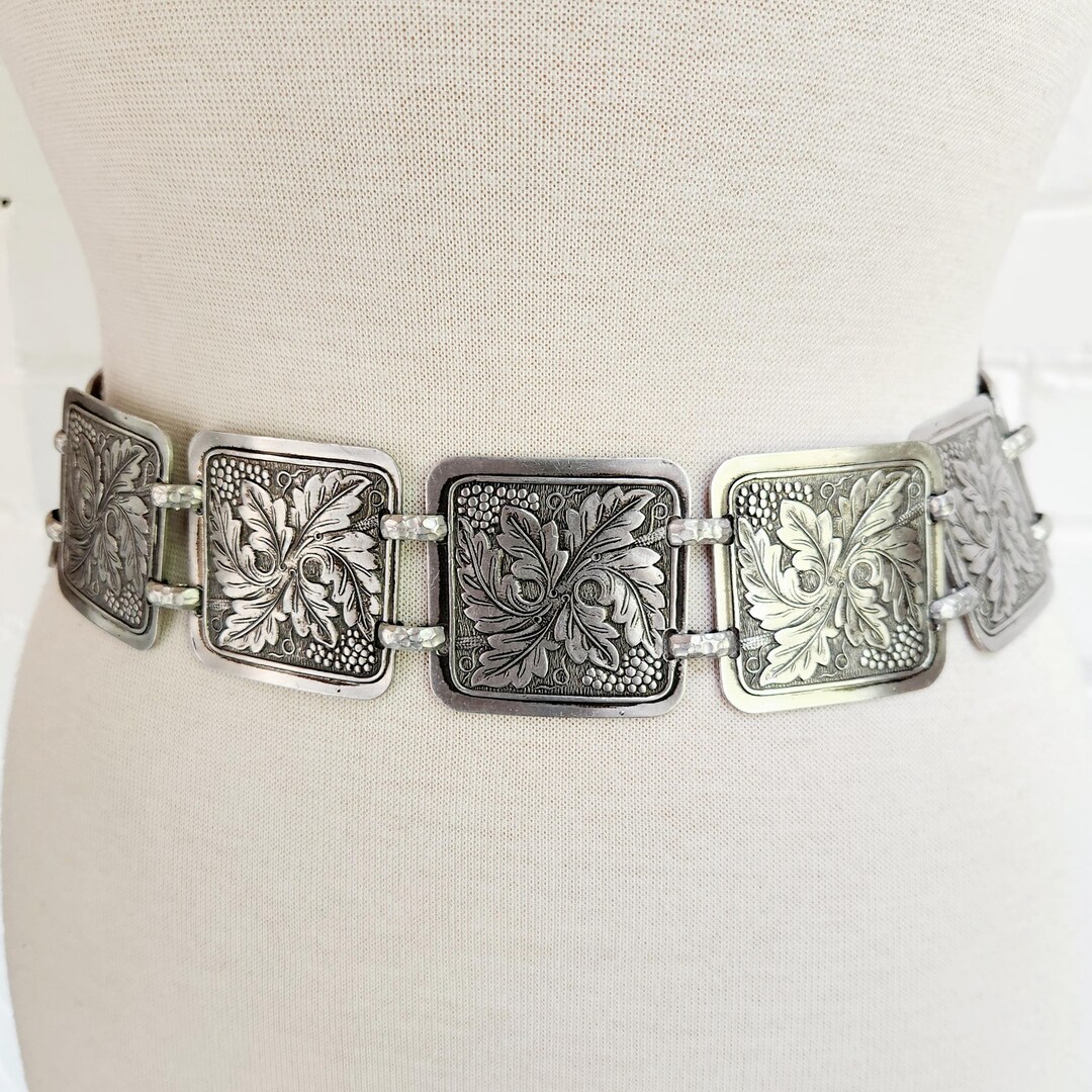 Vintage Hammered Metal Statement Belt 27.75 Inches / Silver Aluminum ...