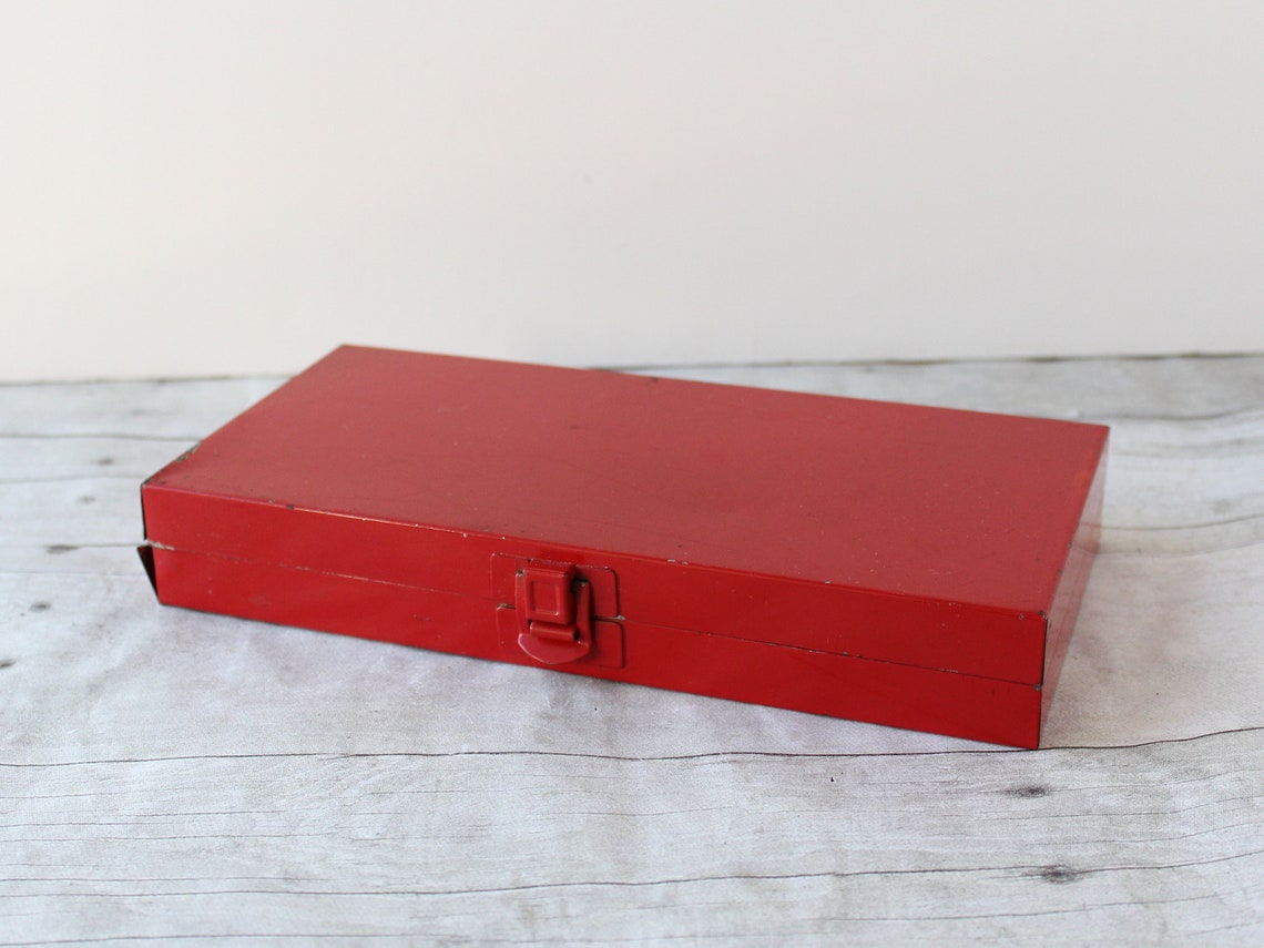 Vintage Red Metal Box / Rustic Rusty Red Tool Box / Flat Metal | Etsy