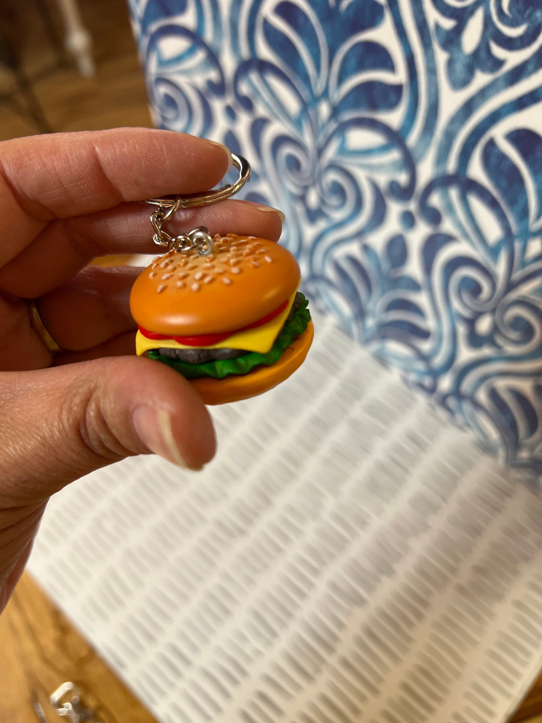 Big Burger Keychain - Etsy