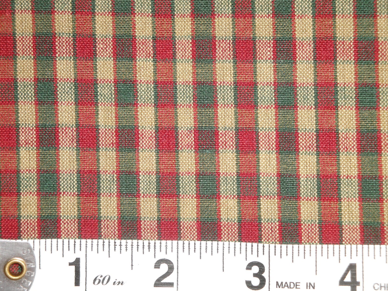 Holiday Plaid Primitive Cotton Homespun Sewing Fabric | Green Red Tea ...