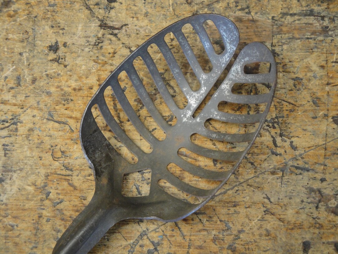 Antique Vintage Old Black Wood Handled Tin Skelton Spoon | Primitive ...