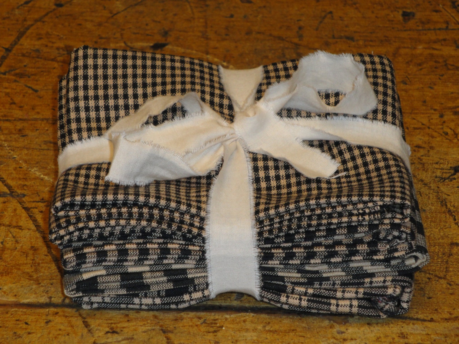 Black and Tan Homespun Fabric Farmhouse Cabin Rustic Country - Etsy