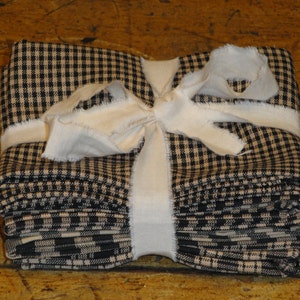 Black and Tan Homespun Fabric | Farmhouse Cabin Rustic Country Fabric ...