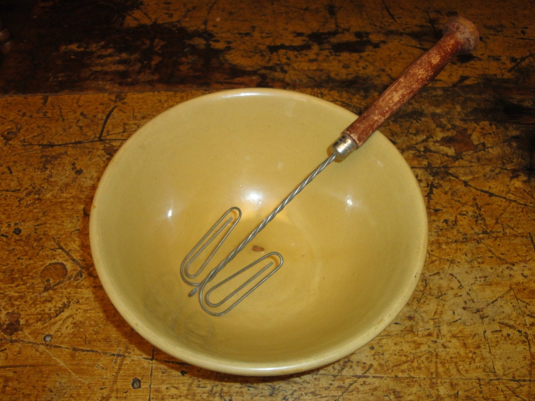 Vintage Wood Handle Wire Mixer Beater | Antique Kitchen Cake Whip | Old ...