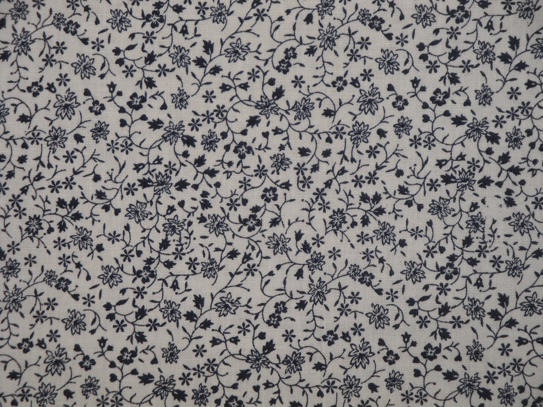 Floral Swirls Navy Blue White Reproduction Calico Quilt Apparell Home ...