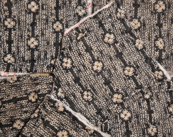 Old Blue Calico Quilt Scrap | Antique Blue Calico Quilt Scrap | Vintage ...