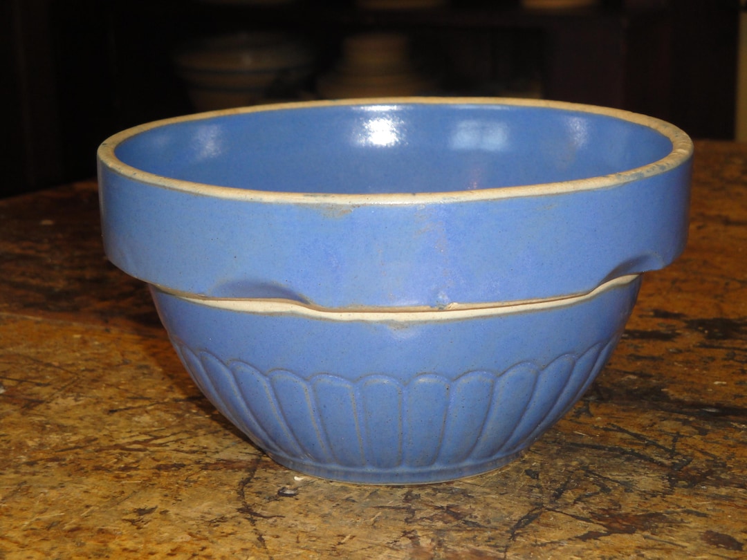 Old Antique Vintage Blue Red Wing Shoulder Bowl 7 Inch Scalloped ...