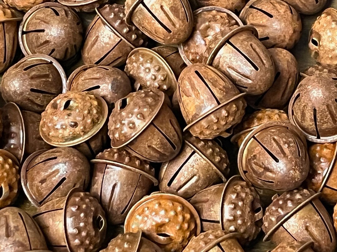 Primitive Rusty Metal Acorn Bells Rustic Farmhouse Country Cabin Bells ...