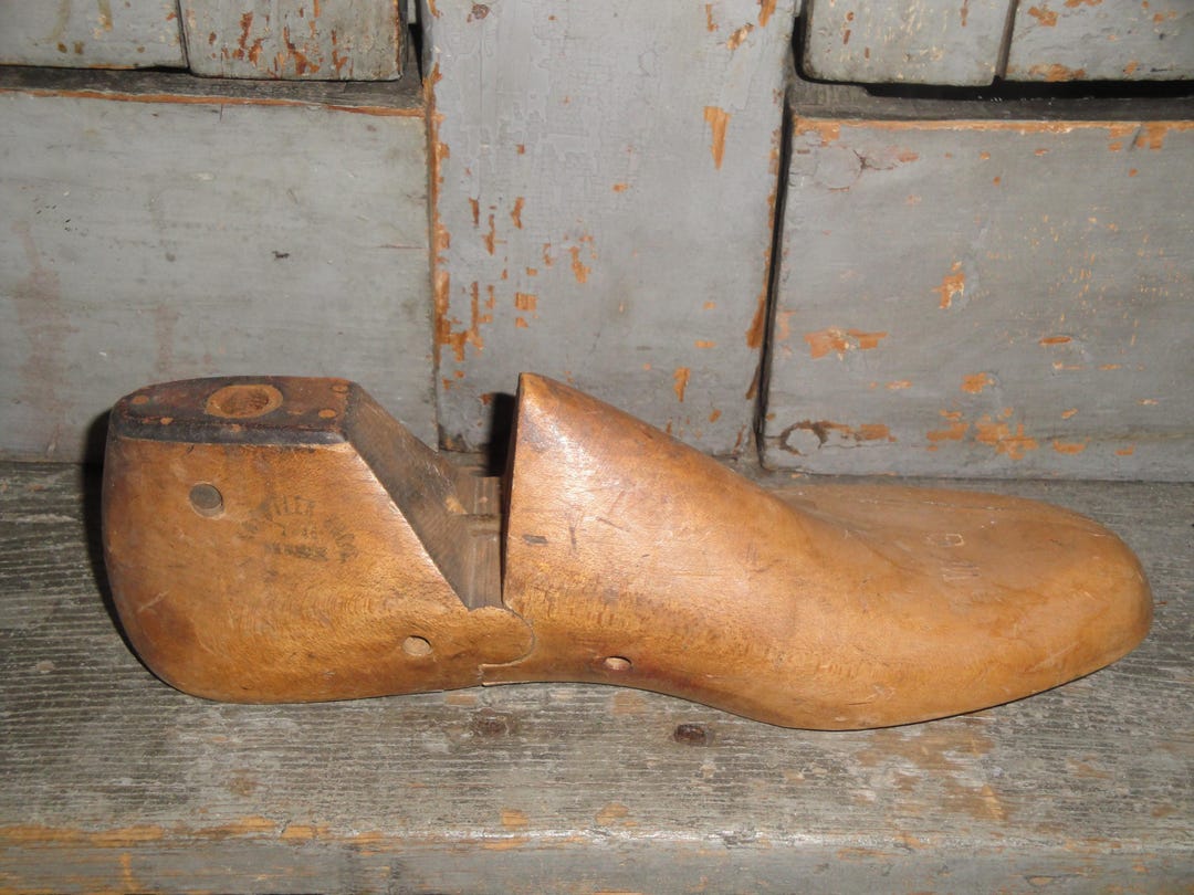 Antique Vintage Primitive Rustic Wood Shoe Last Size 8 * Old Shoe Form ...