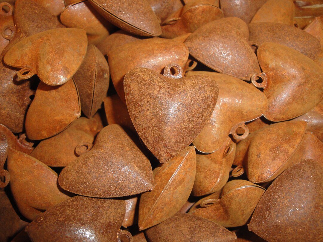 Primitive Rustic Rusty Metal Hearts Set of 5 | Wedding DIY Craft ...