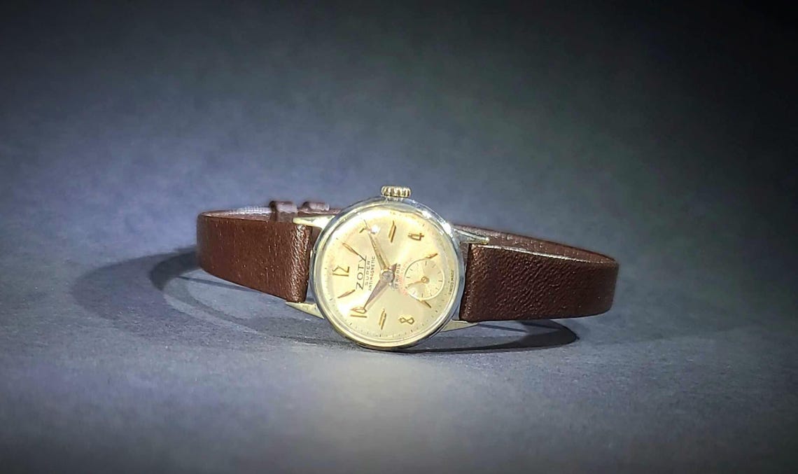 ZOTY Wind Up, Mechanical, Petit Ladies Watch - Etsy