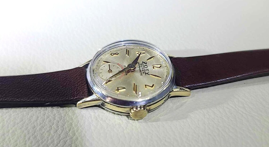 ZOTY Wind Up, Mechanical, Petit Ladies Watch - Etsy