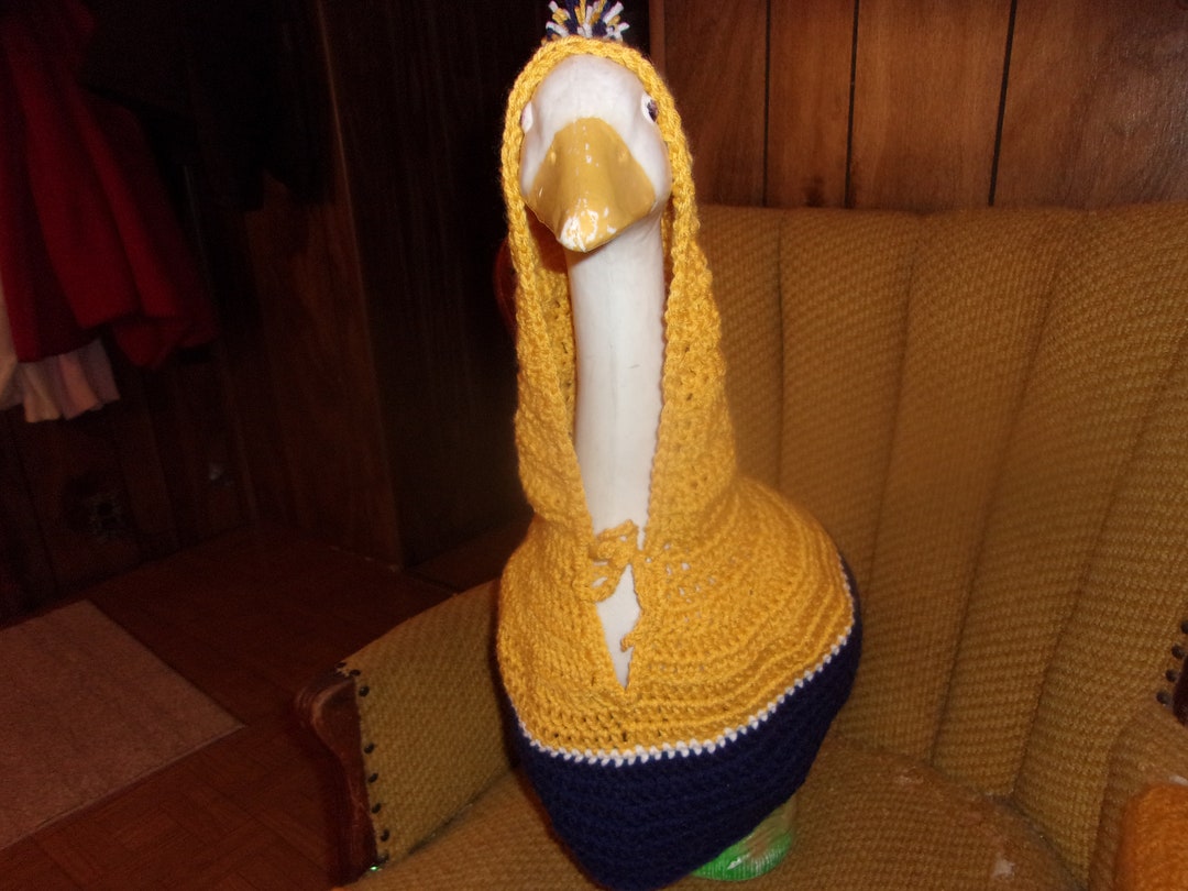 Sweatshirt W/hood Goose Geese Outfit Crochet Lawn Geese Clothes Garden ...