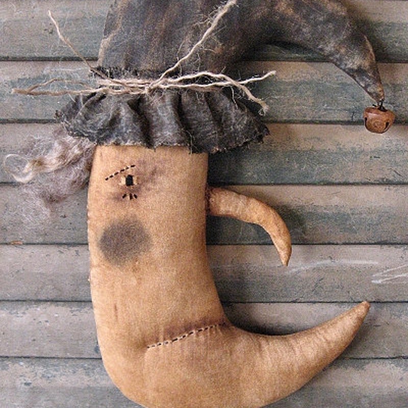 Primitive Moon - Etsy