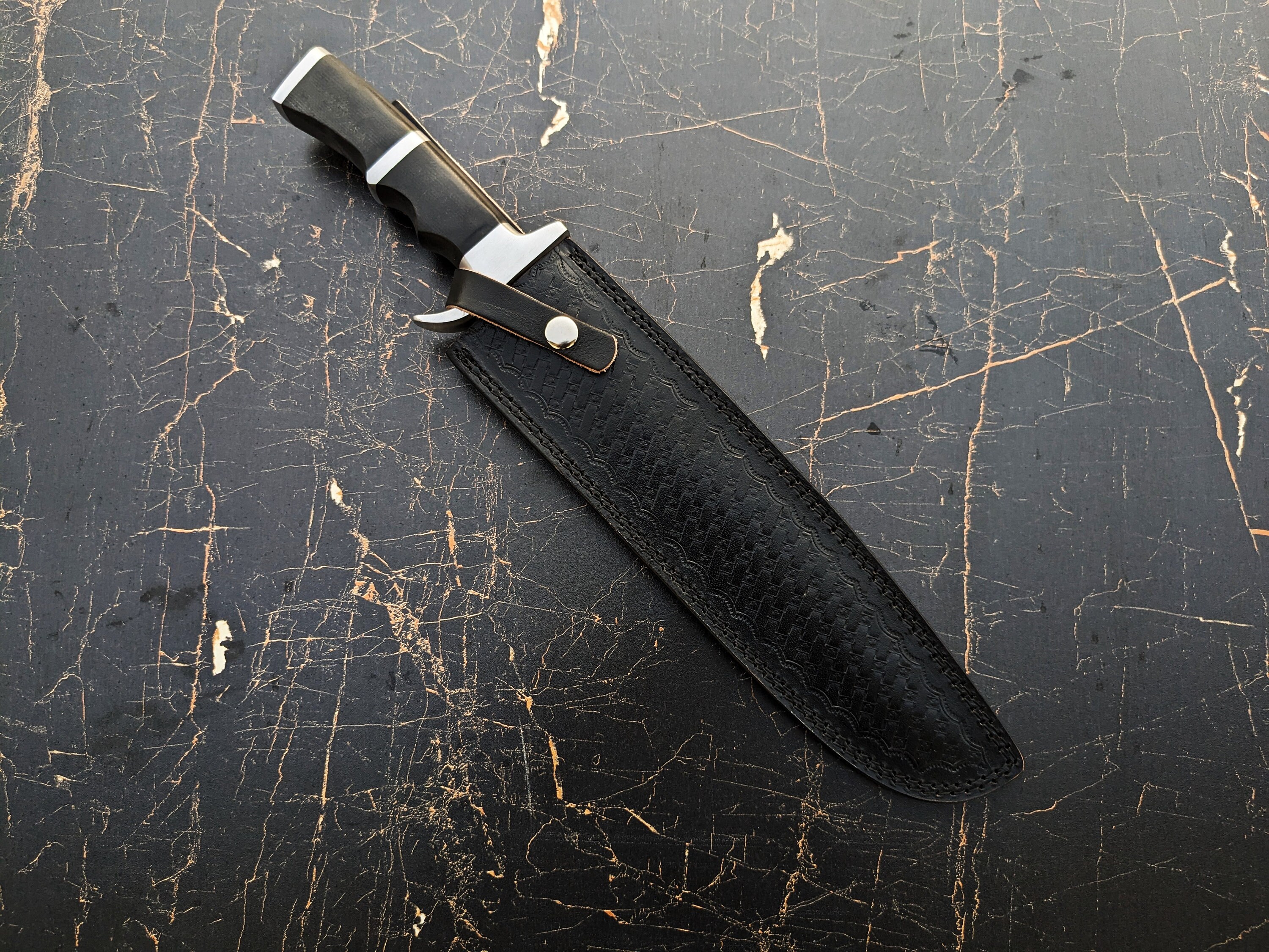 Predator Bowie Knife: Handmade Stainless Steel Predator Replica Machete ...