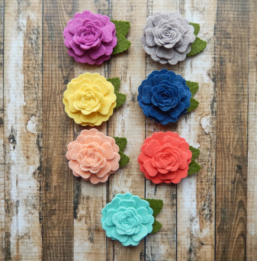 Wool Blend Felt Fabric Vintage Roses Spring Favorites Collection Mint ...
