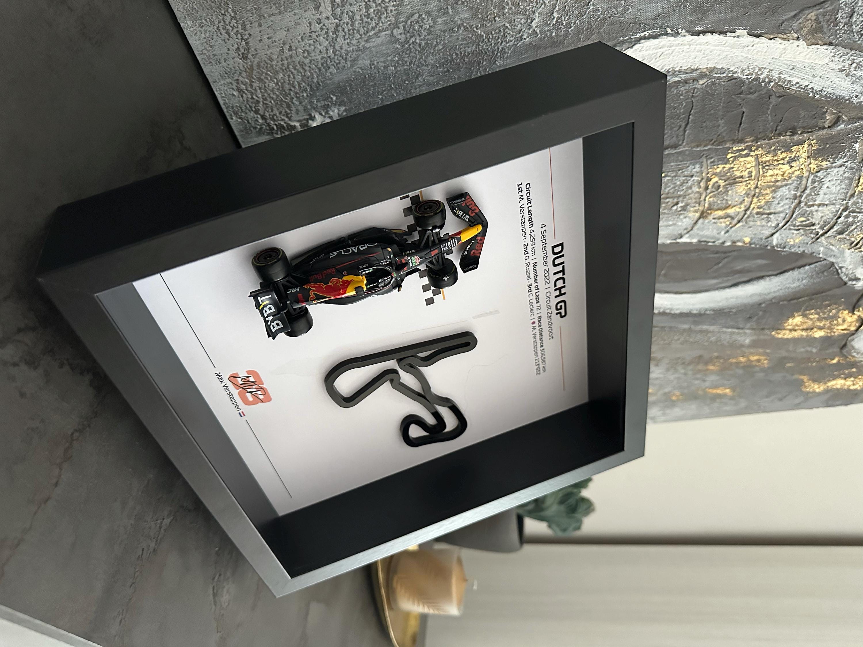 F1 Frame With Car and Circuit in 3D in Plexiglass Dutch GP F1 Wall ...