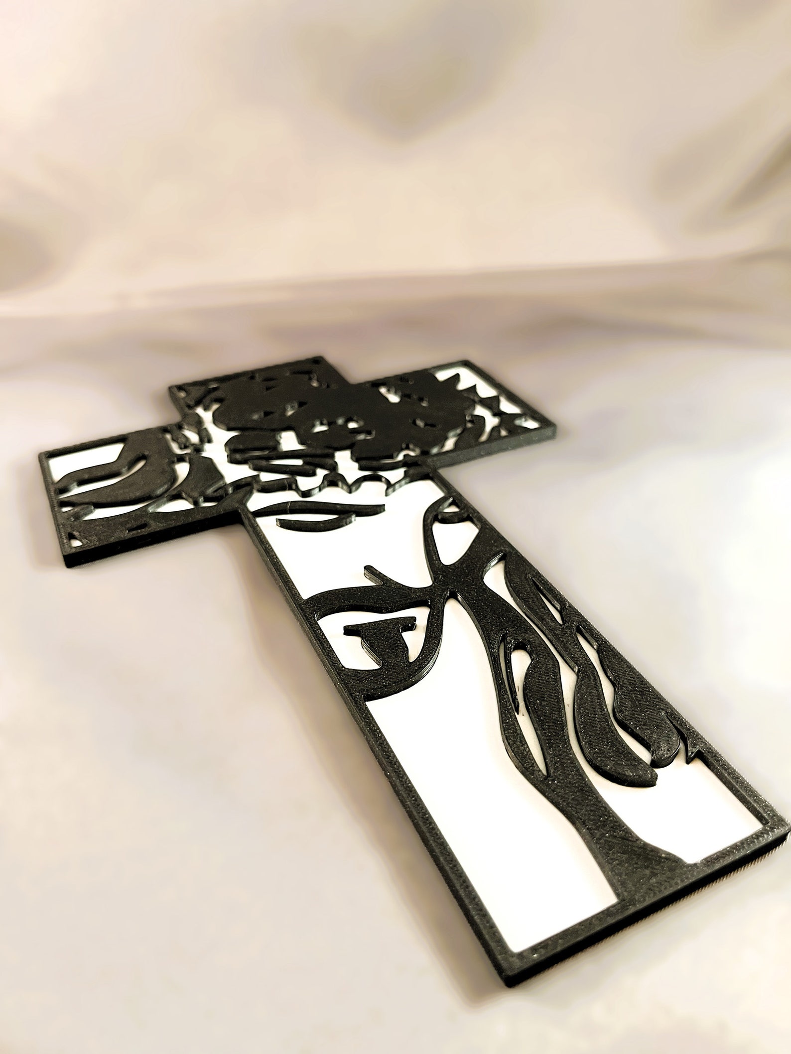 3D Printed Jesus Cross: Embossed Image, Religious Easter Decor - Etsy