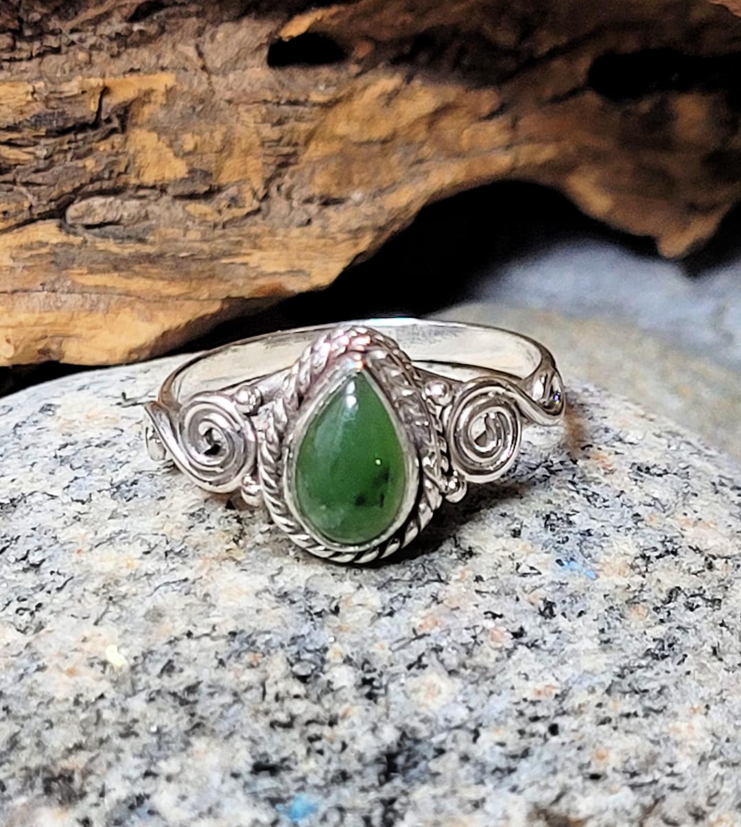 Jade Sterling Silver Ring New Vintage Wholesale Sacred Spiral Grounding ...