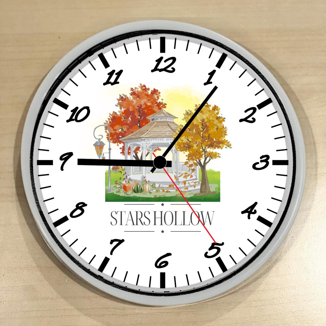 Stars Hollow Clock, 9 Clock, Gilmore Girls Decor, Livingroom Decor - Etsy